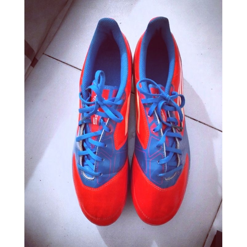 Jual Sepatu Bola Adidas second hand bekas f50 series | Shopee Indonesia