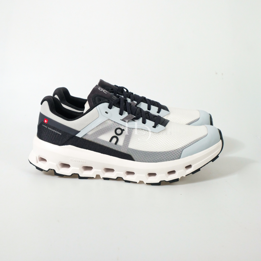 Jual On Cloudvista 2 Men Running Shoes Glacier Eclipse 3ME30110818 ...