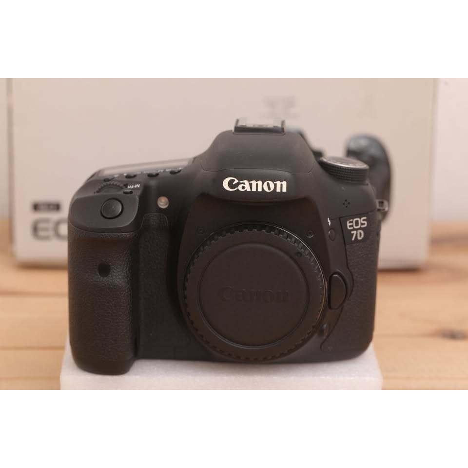 Jual Canon EOS 7D Body Only | Shopee Indonesia