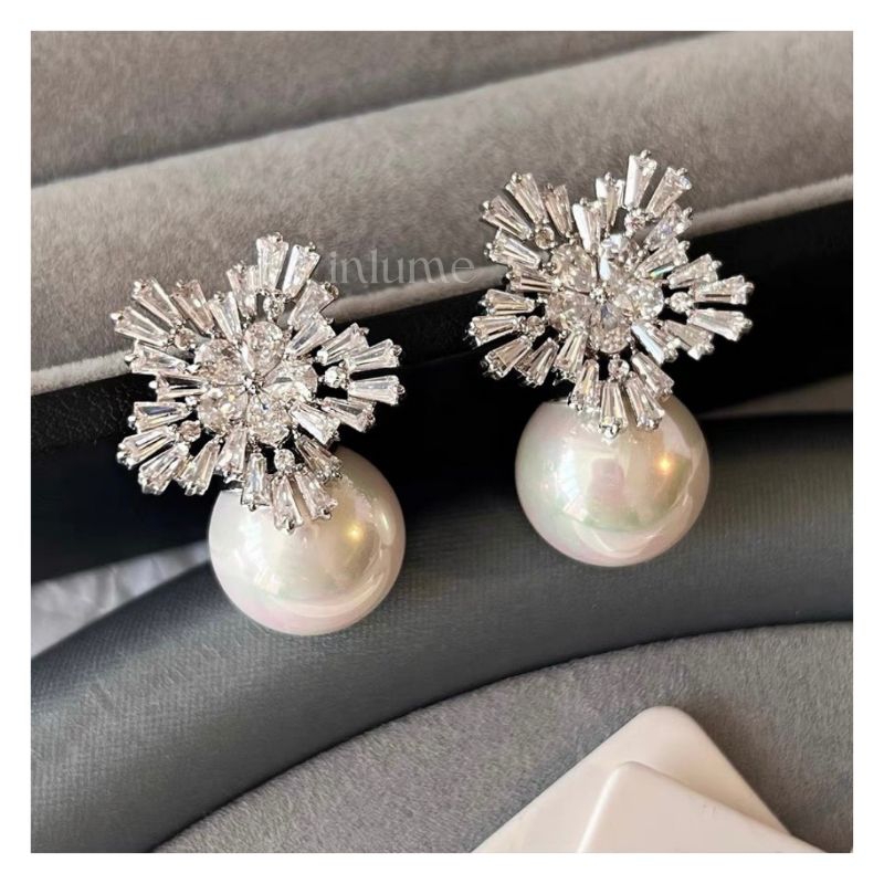 Jual inlume.id - PERLUMI EARRING - 1446 crystal flower white pearl ...