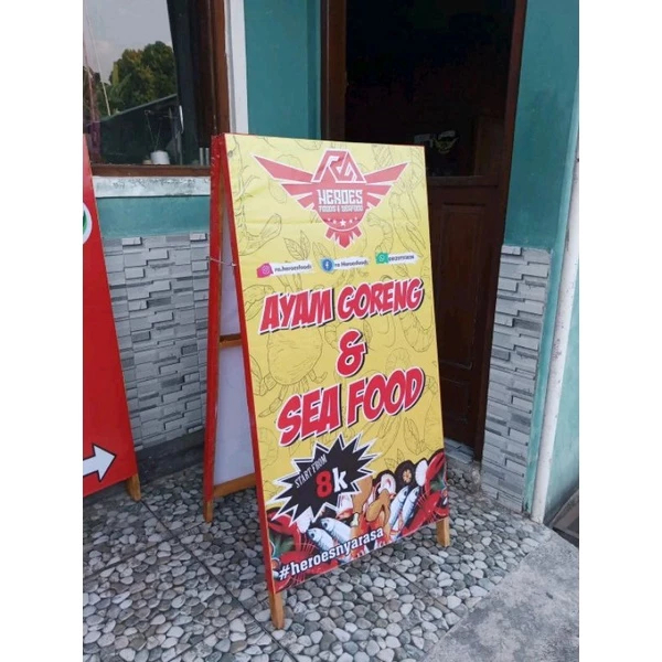 Jual Rangka banner kayu / Standing banner kayu lipat dua sisi Tinggi ...