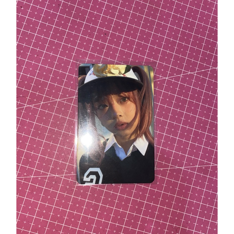 Jual PHOTOCARD OFFICIAL HANNI ANIME NEWJEANS | Shopee Indonesia