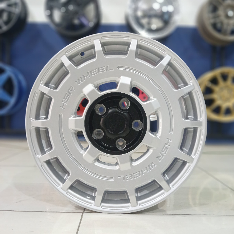 Jual Velg Mobil Terbaru HSR Mentawai R17 Lubang 5 Cocok Untuk Innova Rush Terios Xpander ...