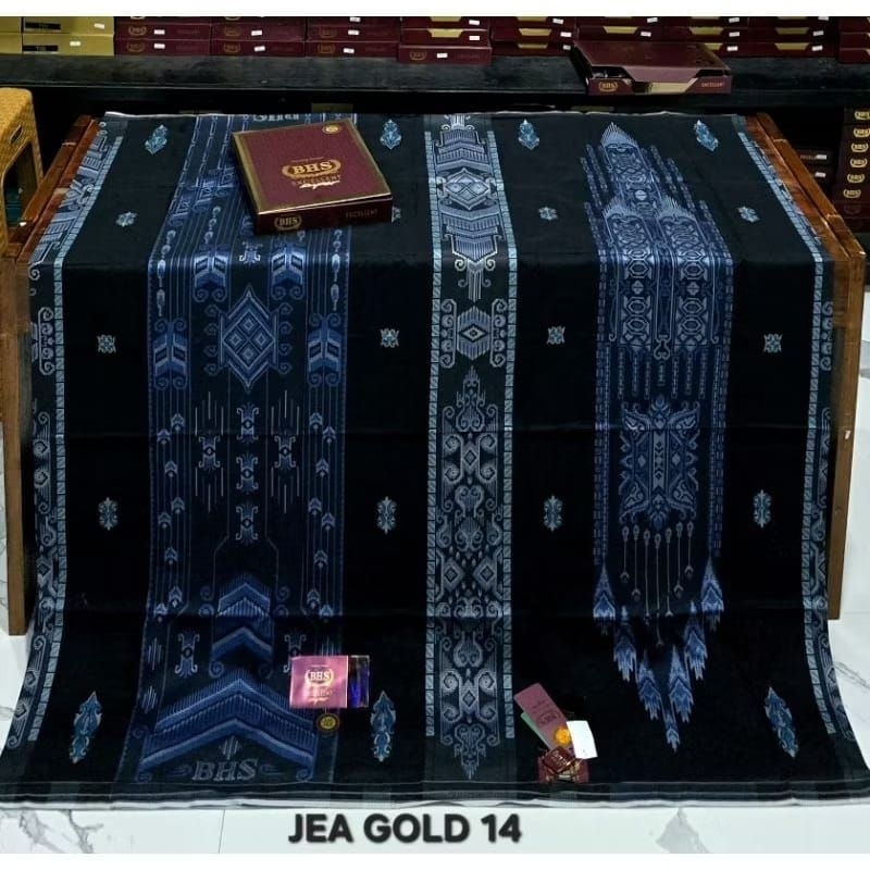 Jual SARUNG BHS EXCELLENT JGP,JGO,JEA,JGQ GOLD | Shopee Indonesia