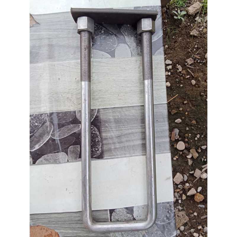 Jual BAUT U BOLT/BEGOL SASIS TRUK, PANJANG 12 INCHI, BAHAN SEMI BAJA ...