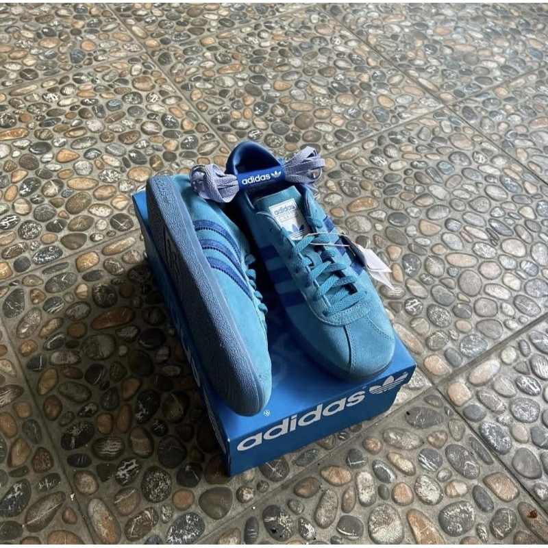 Jual Adidas Bali Island Series Blue | Shopee Indonesia