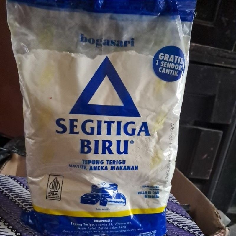 Jual bogasari segitiga biru tanpa bonus sendok | Shopee Indonesia