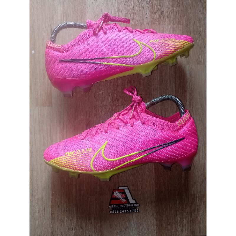 Jual sepatu bola second original | Shopee Indonesia
