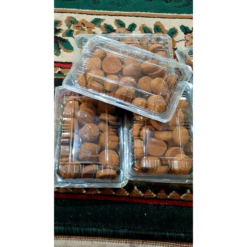 Jual kue kaak / kue arab / kue rempah/ kue kering kaak | Shopee Indonesia