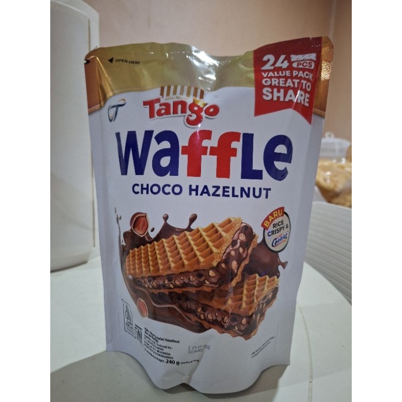 Jual waffle tango choco hazelnut kemasan isi 24 Pcs | Shopee Indonesia