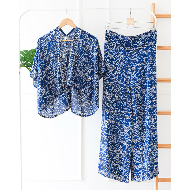 Jual ONE SET OUTER BATIK CROP CELANA KULOT BASIC BATIK MODERN SETELAN ...