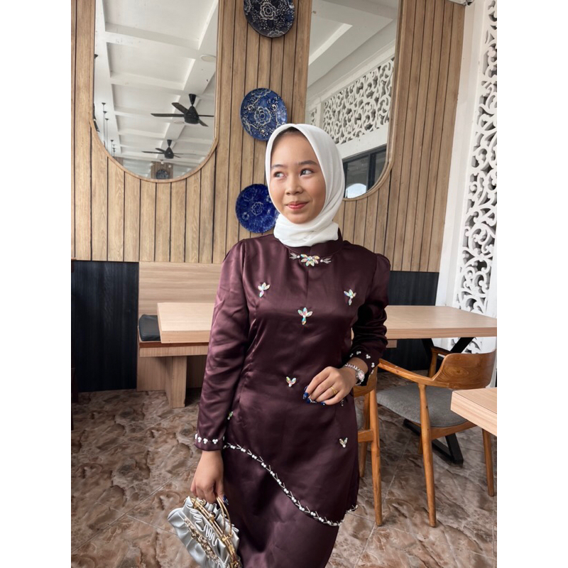 Jual MURAH!!! ONE SET SATIN AQEELA KURUNG MELAYU MODERN ELEGAN FULL ...