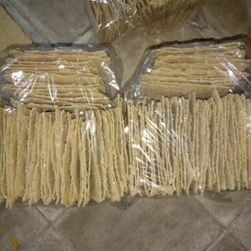 Jual Krupuk puli/lempeng/gendar mentah 1kg termurahhh | Shopee Indonesia