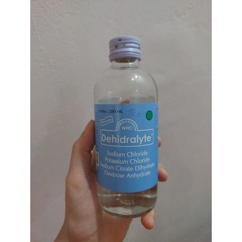 Jual Dehidralyte Oralit Cairan Pengganti Diare 200ml (masih segel ...