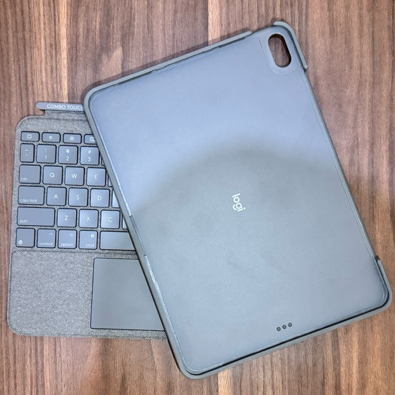 Jual Logitech Combo Touch iPad Air 4 & 5 - Keyboard & Trackpad Premium ...