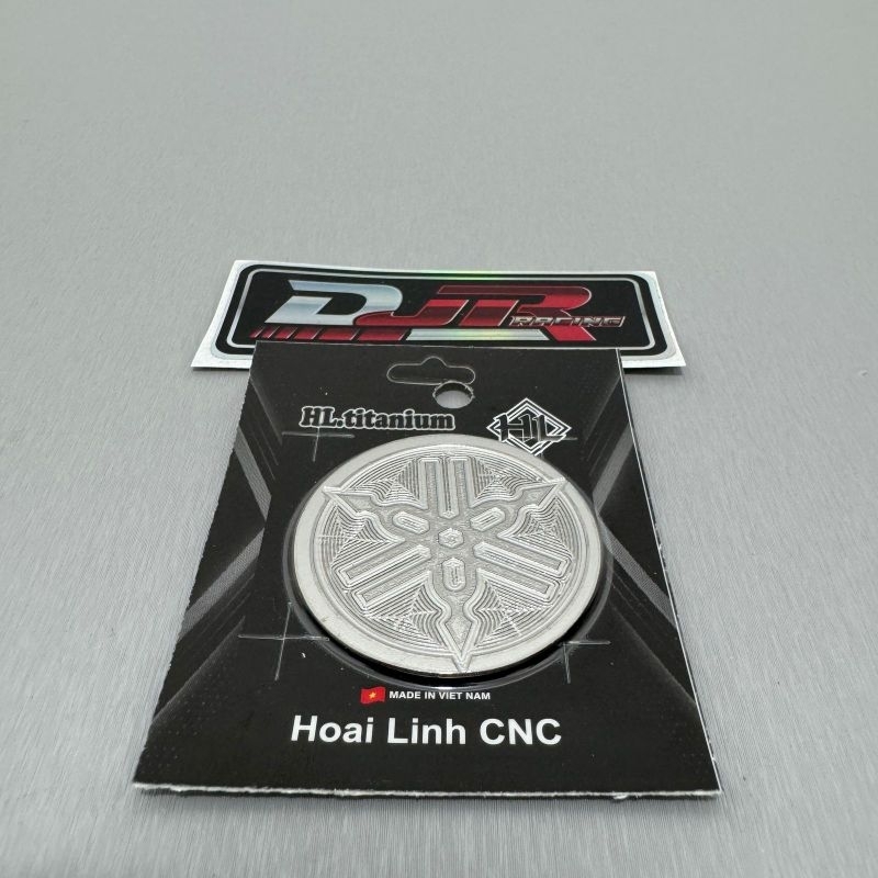 Jual EMBLEM LOGO GARPUTALA YAMAHA NMAX TITANIUM GR5 original VIETNAM ...