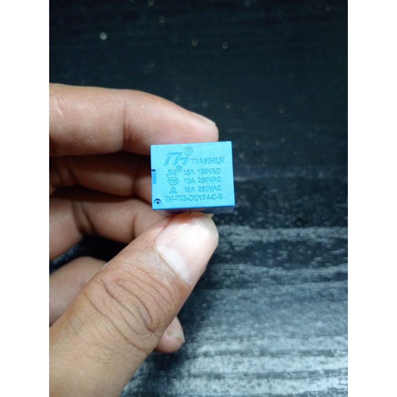 Jual relay tianhui 12v 5pin 10A warna biru (jual per 10 pcs) | Shopee ...