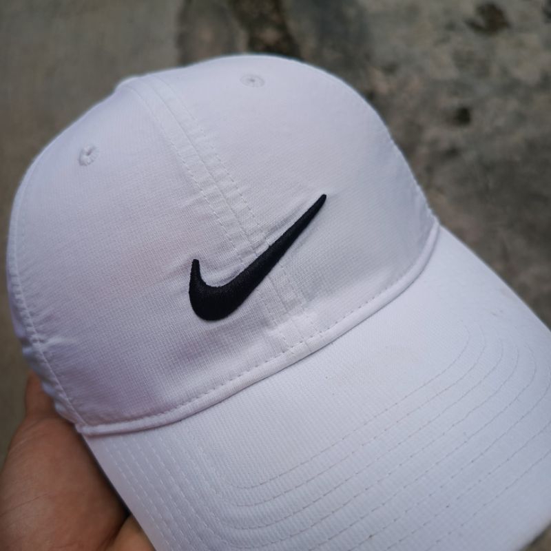 Jual SIMPLE CAP NAIKI DRI-FIT SECOND ORIGINAL | Shopee Indonesia