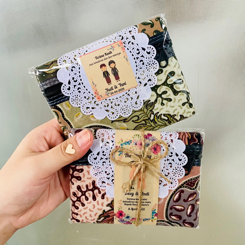 Jual Paket 100 Pcs souvenir dompet koin batik 11x9,5cm | Shopee Indonesia