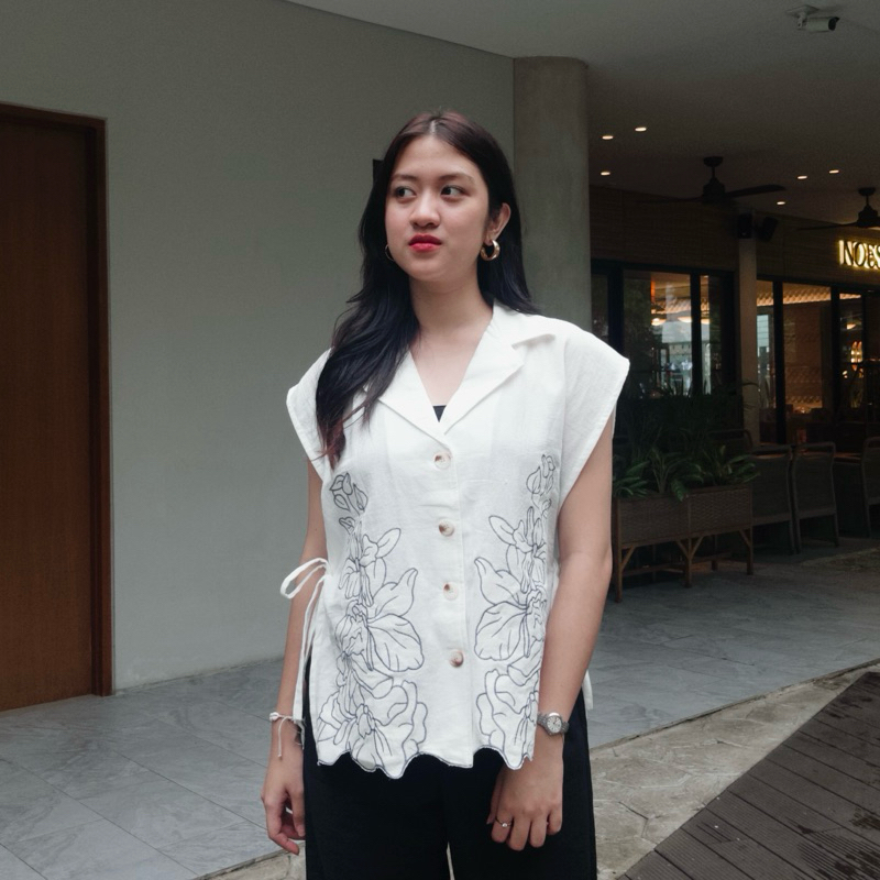 Jual Darla Vest by Wear Label - Vest Linen | Shopee Indonesia