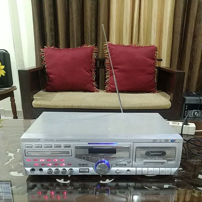 Jual Radio, Tape, VCD Player Vitron MTD-802. Kondisi baik, suara normal ...