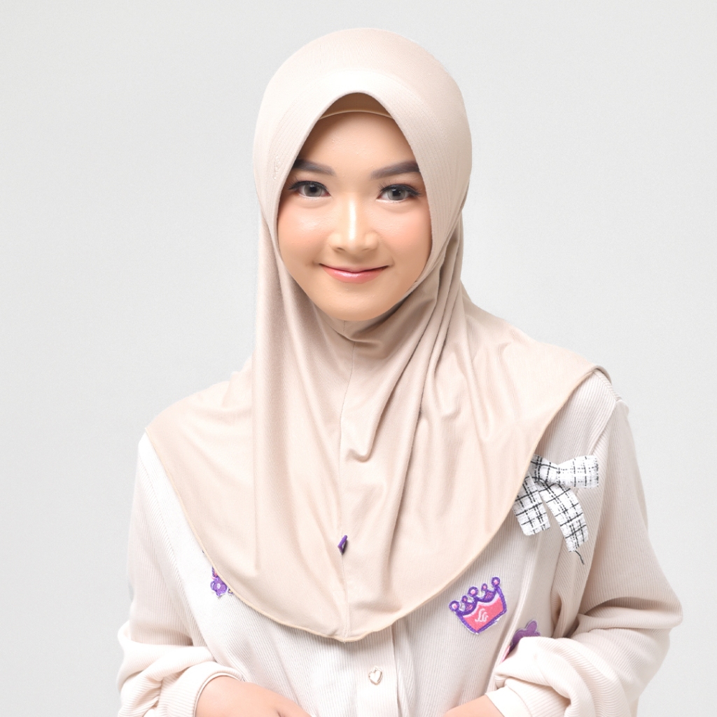 Jual Rabbani - Merchandise Duta Pelajar Rabbani Kerudung Instan New Megane Medium | Shopee Indonesia