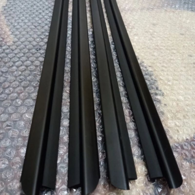 Jual karet pelipit list kaca weather strip mobil calya dan sigra ...