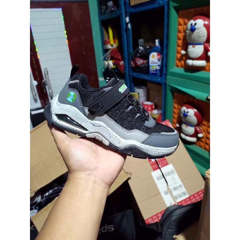 Jual SKECHERS SKECH AIR ADVENTURE TRAIL ROAMER BLACK/CHARCOAL ORIGINAL ...