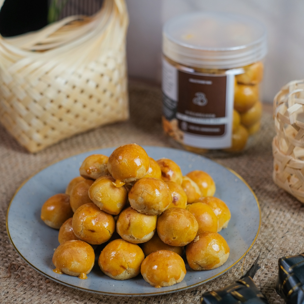 Jual Kue Nastar Wijsman Premium ( Beli 1 Toples gratis 1 pouch kue sagu ...