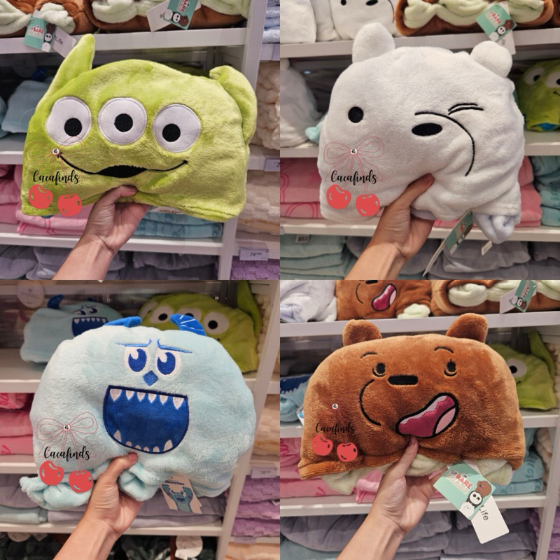 Jual MINISO x Disney‼️Hooded Blanket Selimut Dengan Penutup Kepala ...