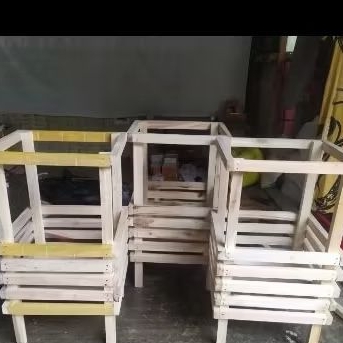 Jual pot anggrek kayu jati oven rak anggrek pot 20x20x50 | Shopee Indonesia
