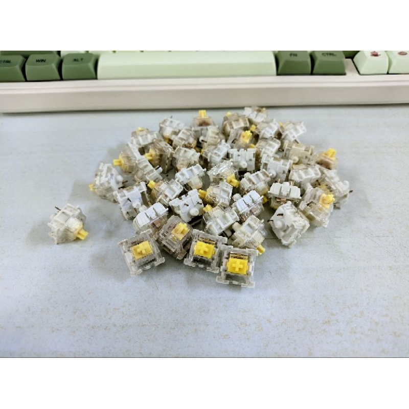 Jual Gateron Yellow KS9 Lubed - 50pcs + Outemu Yellow 2pcs (Gateron KS9 ...