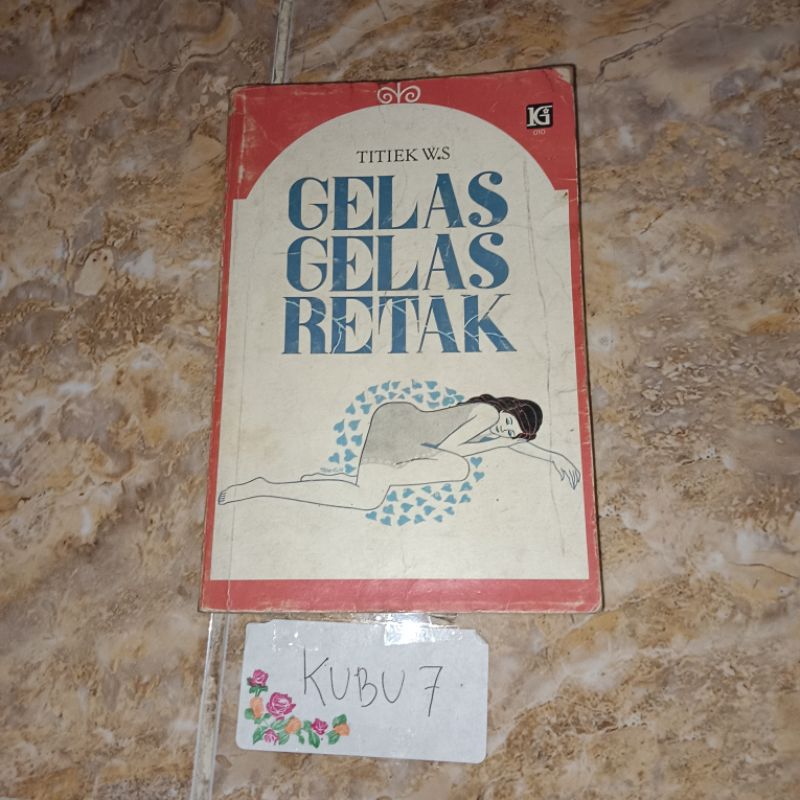 Jual Buku Gelas gelas retak - Titiek WS | Shopee Indonesia