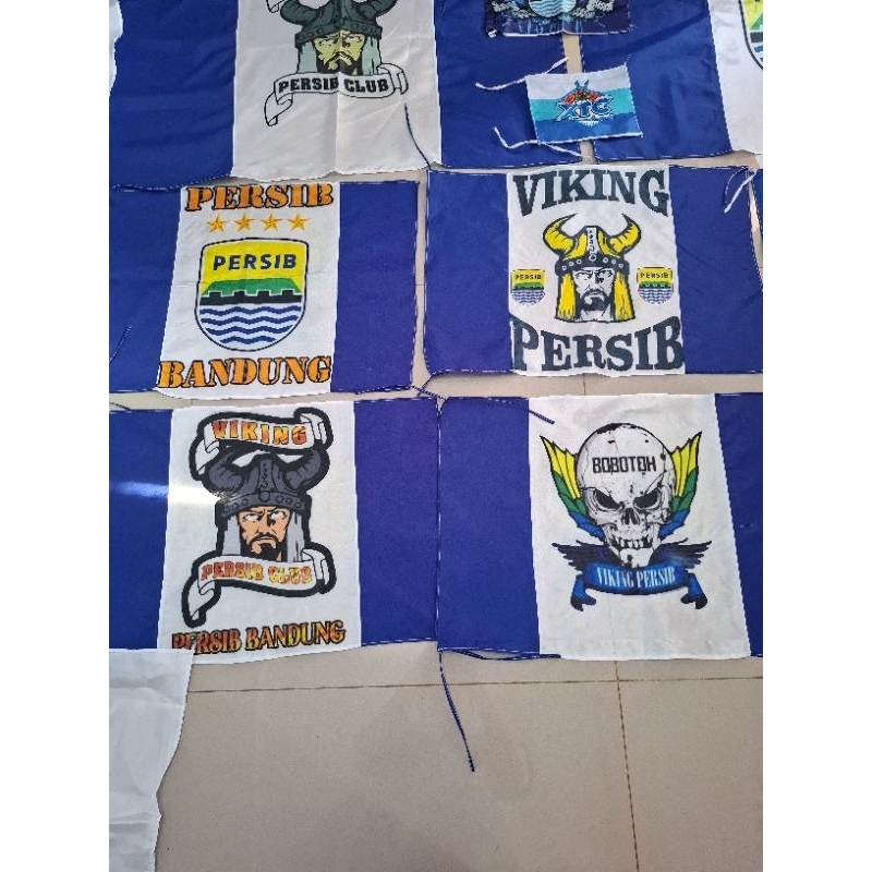 Jual macam macam bendera persib 60 cm | Shopee Indonesia
