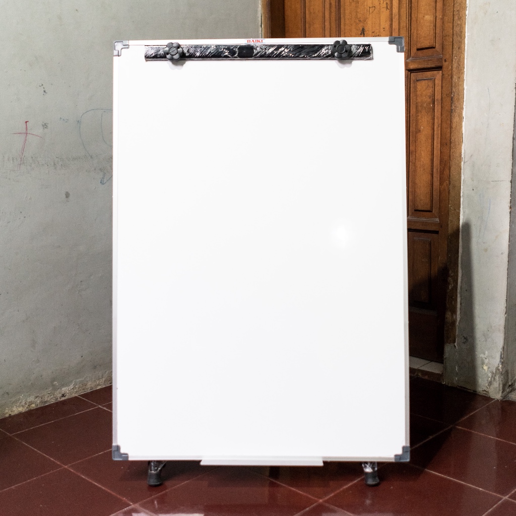 Jual Papan tulis / flipchart seminar DAIKI magnetic UK 70cm X 100 cm ...