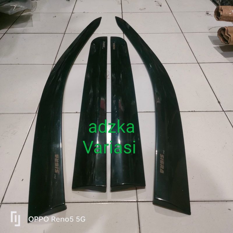 Jual talang air pintu mobil Daihatsu Sigra model semi original injection tahun 2019/2024 ...