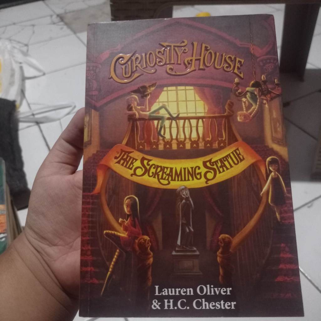 Jual [Preloved] The Curiosity House #2 The Screaming Statue Lauren ...