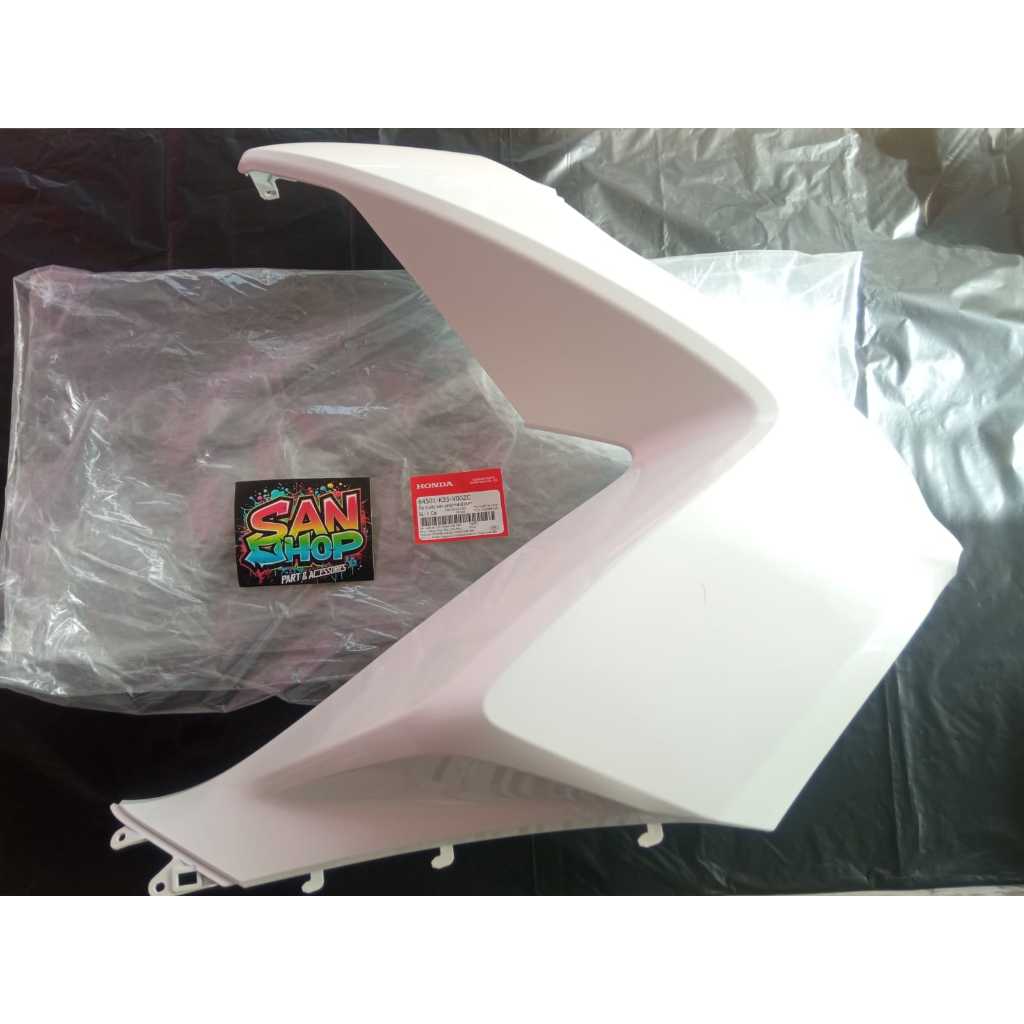 Jual SAYAP DEPAN KANAN PUTIH PCX CBU 150 LED 2014-2017, COVER R FR ...