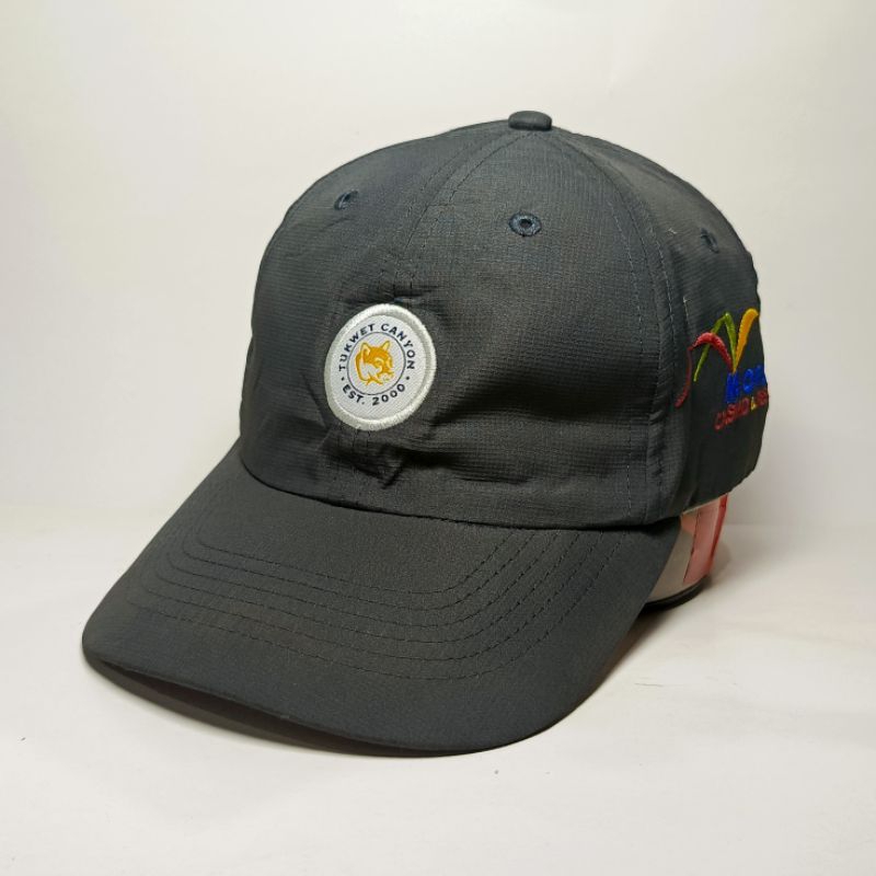 Jual Topi outdoor abu abu logo bordir bulat | Shopee Indonesia