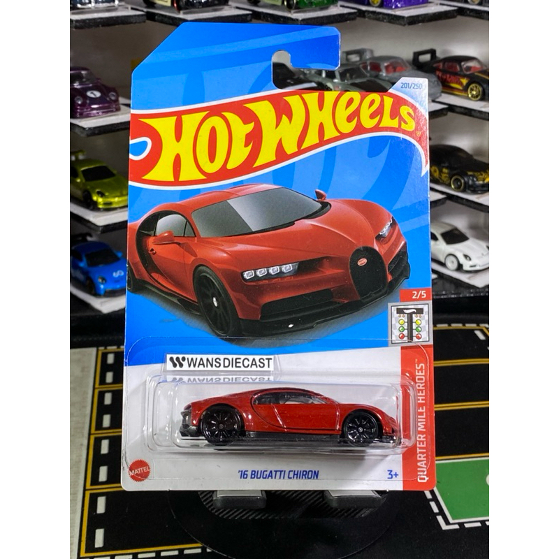 Jual Hot Wheels 16 Bugatti chiron red merah | Shopee Indonesia