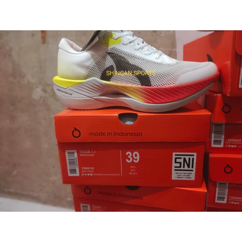 Jual SEPATU RUNNING ORTUSEIGHT SOLAR 1.1 | Shopee Indonesia