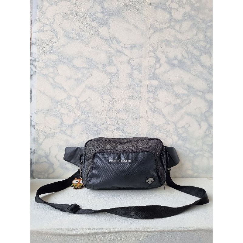 Jual TAS SLING WB PRIA DESCENTE HITAM / TAS WAISBAG PRIA DESCENTE ...