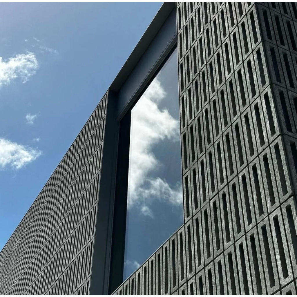 Jual Roster Beton Persegi Panjang Warna Abu / Roster Motif Kolotok ...