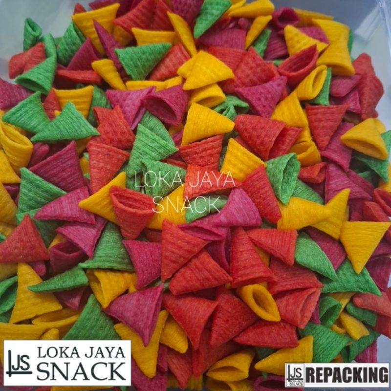 Jual Kerupuk Kerucut Warna repacking 1 kilogram dan 500gram cap Liberty ...