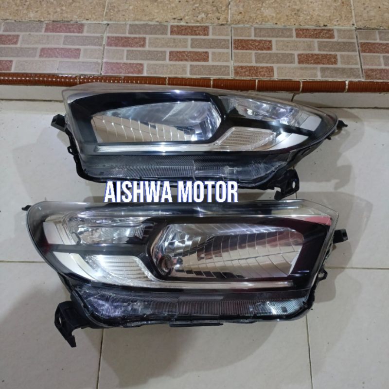 Jual lampu depan /head lamp brio mobilio facelift 2017-2021 kiri kanan ...