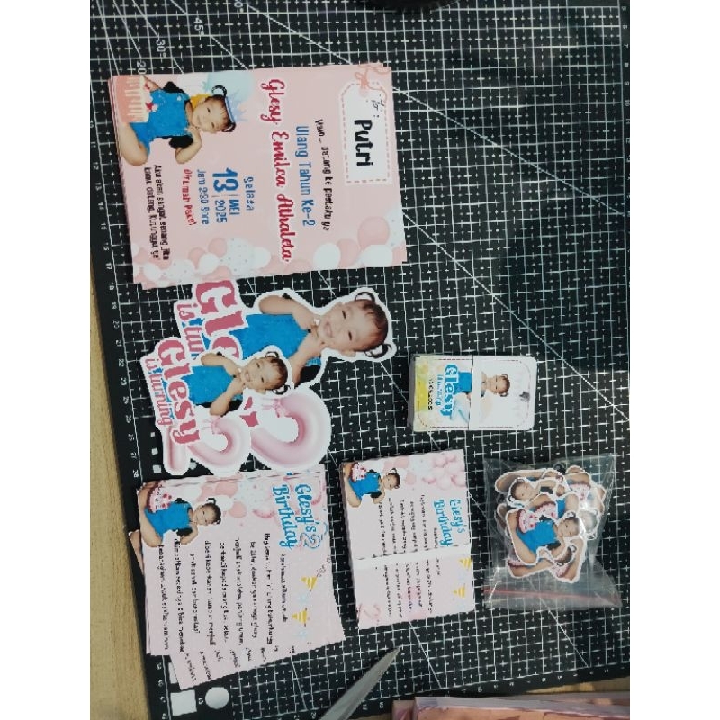 Jual stiker & kartu ucapan custom | Shopee Indonesia
