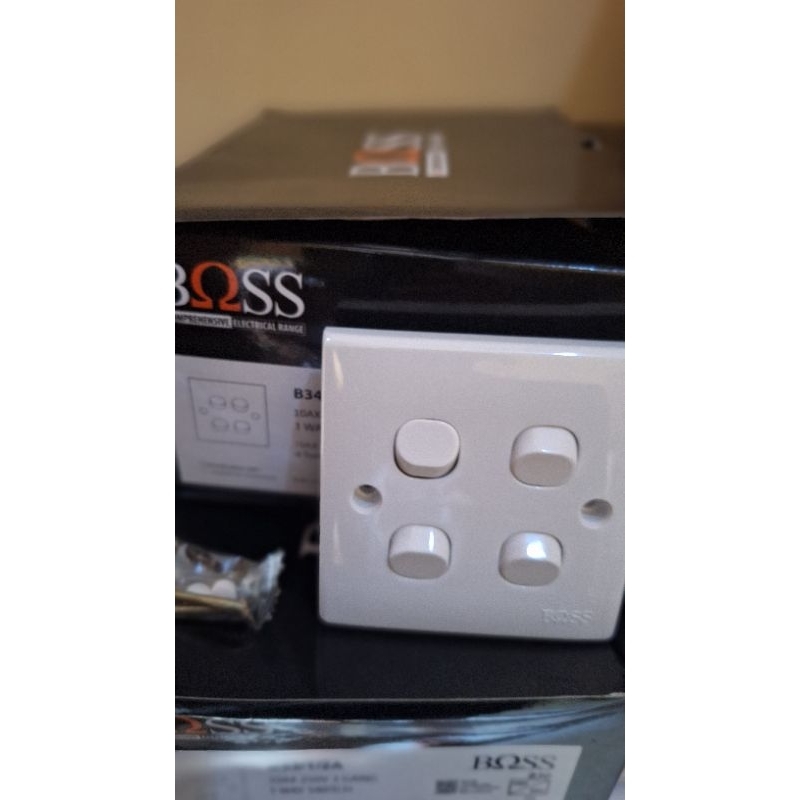 Jual saklar 4gang /saklar 4 gang merek-boss tipe-b34/1/2a | Shopee ...