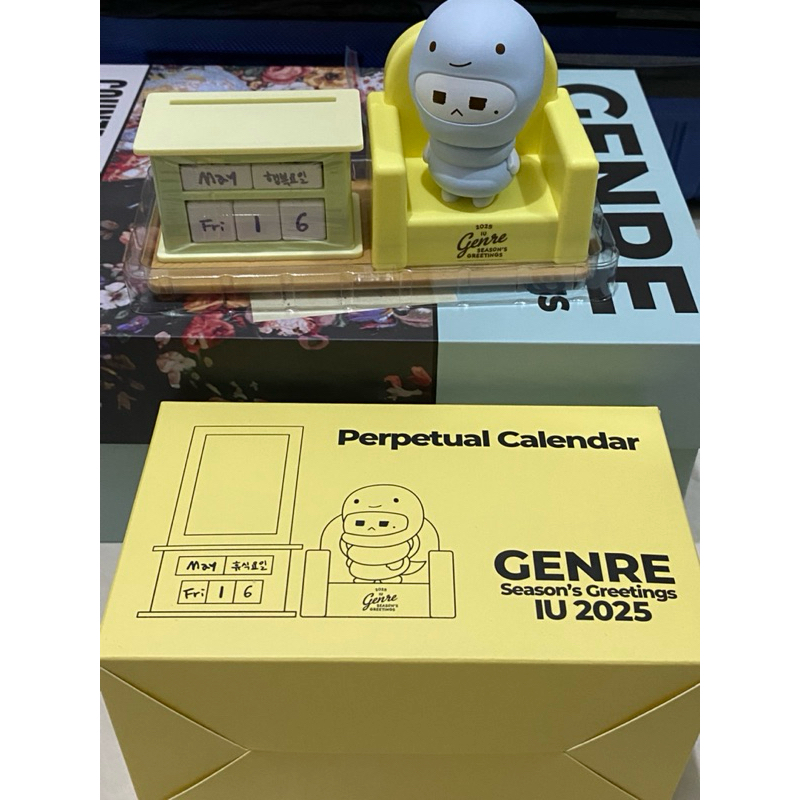 Jual IU SEASONS GREETINGS 2025 OFFICIAL MERCH PERPETUAL CALENDAR (DAPAT ...