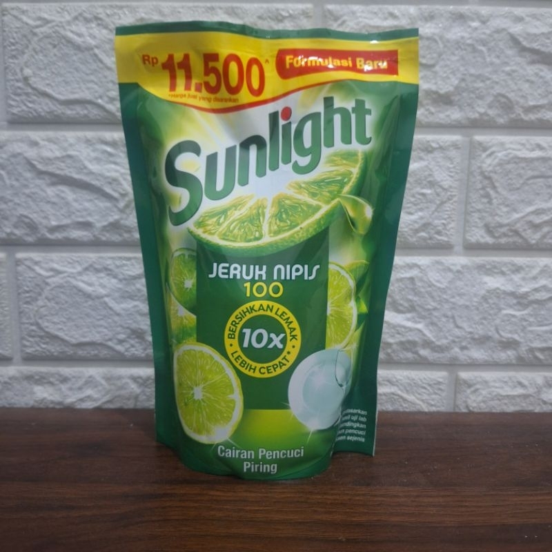 Jual Sunlight Cairan Pencuci Piring Jeruk Nipis Refill 635 ml | Shopee Indonesia