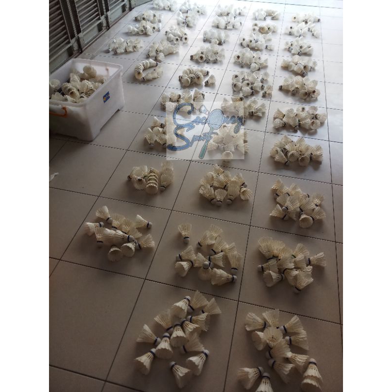 Jual Kok Bekas Original Kondisi 85-95% / Kok Bulu Tangkis / Kok ...